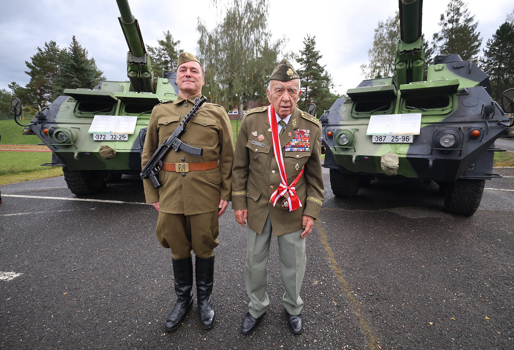 Zemřel generál Miloslav Masopust, účastnil se bojů na východní frontě a ...