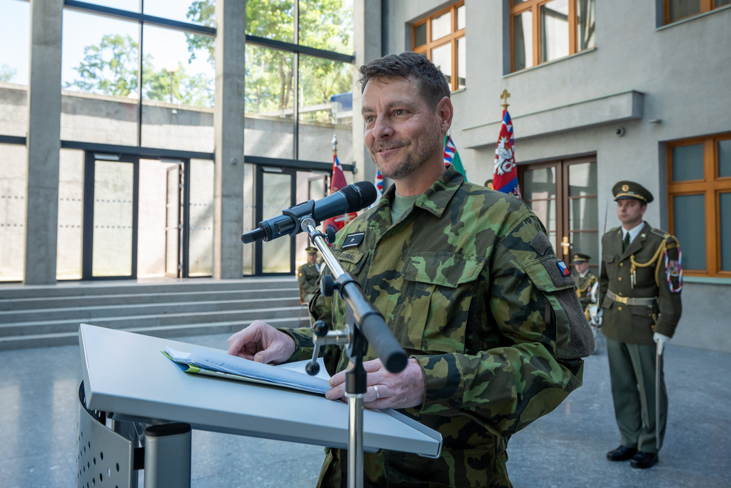 Novým vrchním praporčíkem Armády ČR bude od srpna Michal Gural | Armáda ČR